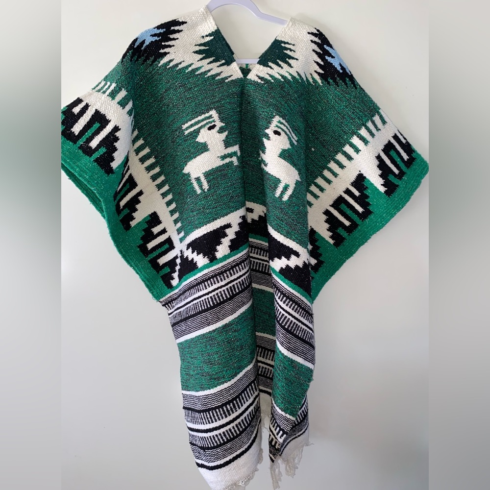 Authentic Mexican Poncho/Autntico Poncho Mexicano - Gem